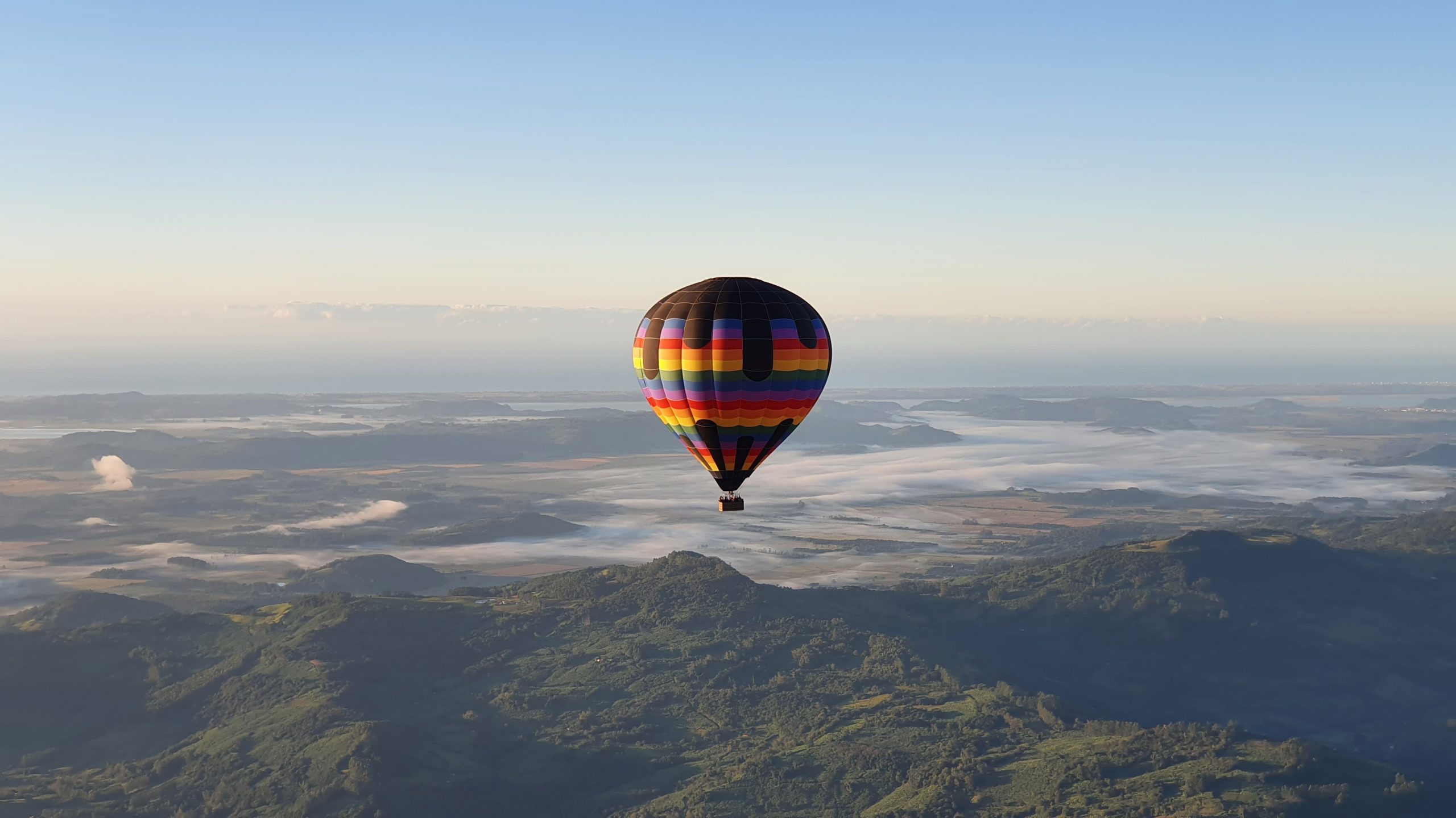 Voo de balão em Praia Grande - Trip Balonismo